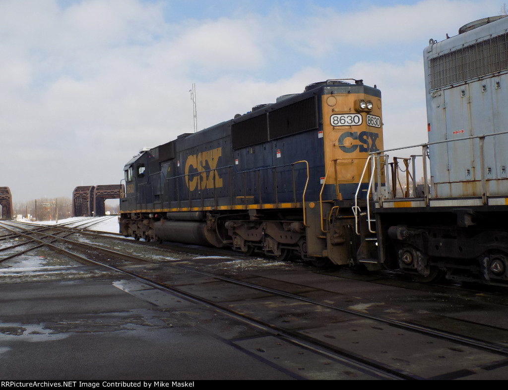 CSX 8630